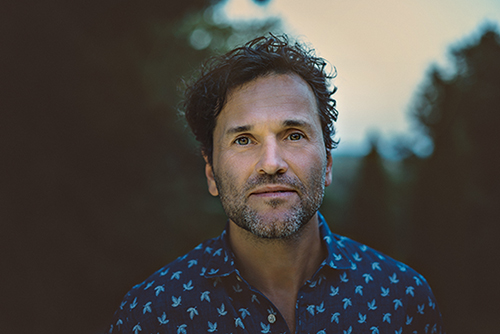 Martin Léon : Habiller l'invisible - Paroles & Musique