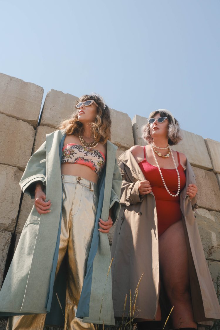 D’où vient cette chanson ? : « Run Away To Mars » de TALK - Paroles & Musique